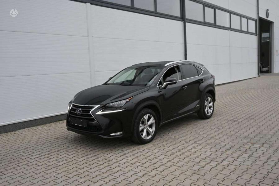 Black Lexus NX 300h 2015 in Kretinga, with an engine capacity of 2.49 L and mileage of 196 thousand km for 19499 €, photo 15 on AUTOMOTO.COM.LV