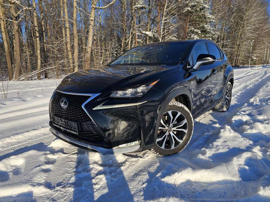 Melns Lexus NX 300h 2015 Kauņa, ar dzinēja tilpumu 2.49 L un nobraukumu 308 tūkst. km par 17450 €, foto 1 vietnē AUTOMOTO.COM.LV