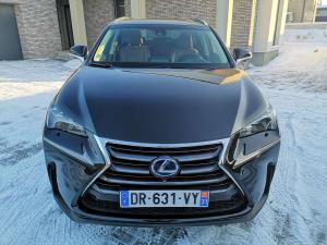 Melns Lexus NX 300h 2015 Viļņa, ar dzinēja tilpumu 2.50 L un nobraukumu 215 tūkst. km par 18900 €, foto  vietnē AUTOMOTO.COM.LV