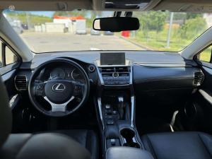 Melns Lexus NX 300h 2015 Viļņa, ar dzinēja tilpumu 2.49 L un nobraukumu 220 tūkst. km par 17700 €, foto 12 vietnē AUTOMOTO.COM.LV