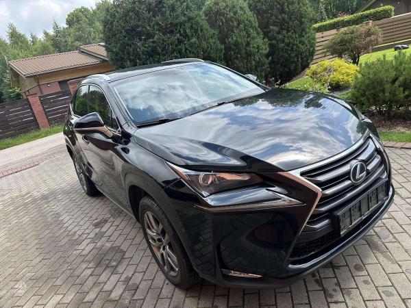 Melns Lexus NX 300h 2015 Kauņa, ar dzinēja tilpumu 2.49 L un nobraukumu 133 tūkst. km par 18900 €, foto 3 vietnē AUTOMOTO.COM.LV