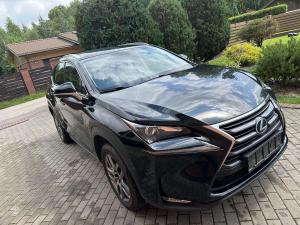 Melns Lexus NX 300h 2015 Kauņa, ar dzinēja tilpumu 2.49 L un nobraukumu 133 tūkst. km par 18900 €, foto 4 vietnē AUTOMOTO.COM.LV