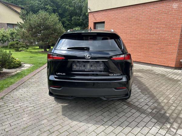 Melns Lexus NX 300h 2015 Kauņa, ar dzinēja tilpumu 2.49 L un nobraukumu 133 tūkst. km par 17900 €, foto 6 vietnē AUTOMOTO.COM.LV