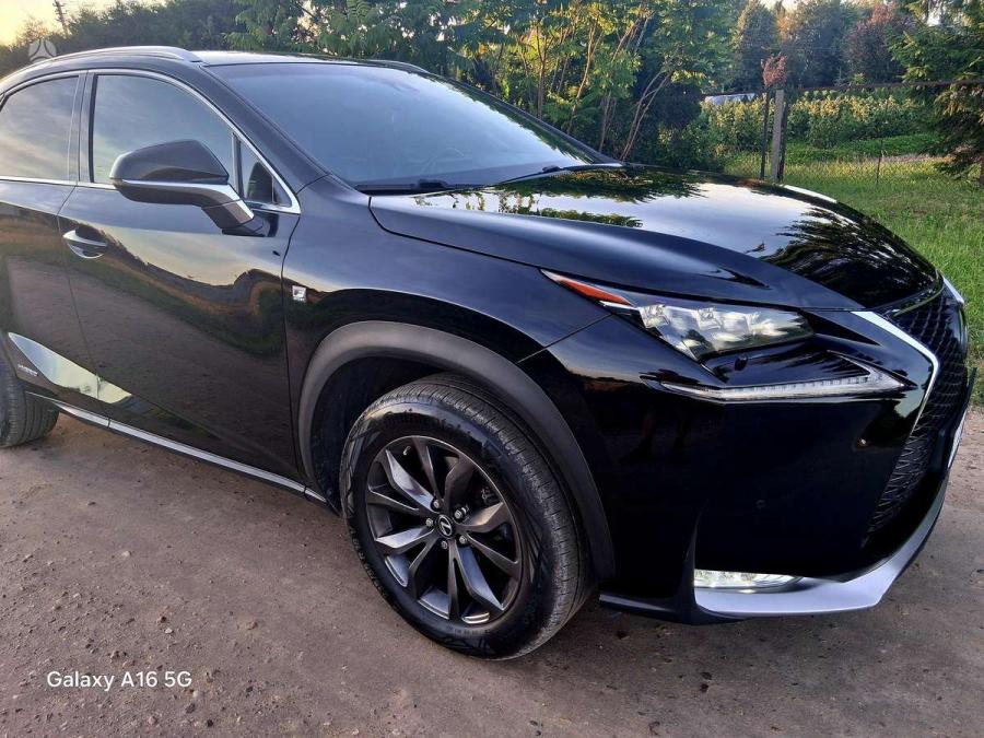 Black Lexus NX 300h 2015 in Palanga, with an engine capacity of 2.49 L and mileage of 187 thousand km for 18650 €, photo 3 on AUTOMOTO.COM.LV