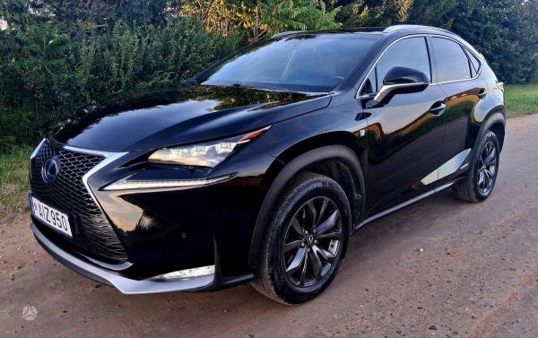 Black Lexus NX 300h 2015 in Palanga, with an engine capacity of 2.49 L and mileage of 187 thousand km for 18650 €, photo 4 on AUTOMOTO.COM.LV