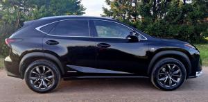 Black Lexus NX 300h 2015 in Palanga, with an engine capacity of 2.49 L and mileage of 187 thousand km for 18650 €, photo 9 on AUTOMOTO.COM.LV