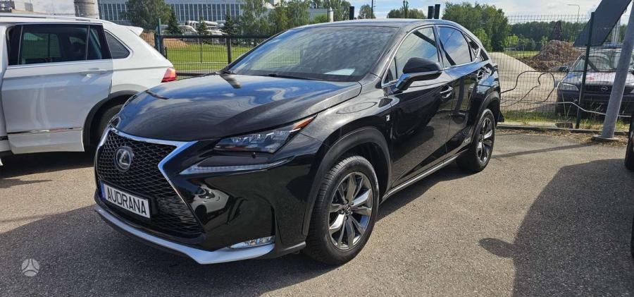 Melns Lexus NX 300h 2015 Kauņa, ar dzinēja tilpumu 2.49 L un nobraukumu 252 tūkst. km par 18950 €, foto 3 vietnē AUTOMOTO.COM.LV