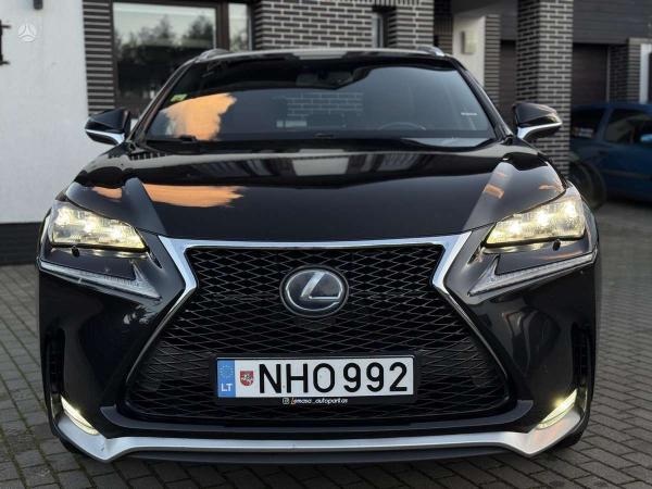 Черный Лексус NX 300h 2015 в Клайпеда, объемом двигателя 2.49 л и пробегом 200 тыс. км за 18800 €, фото 5 на AUTOMOTO.COM.LV