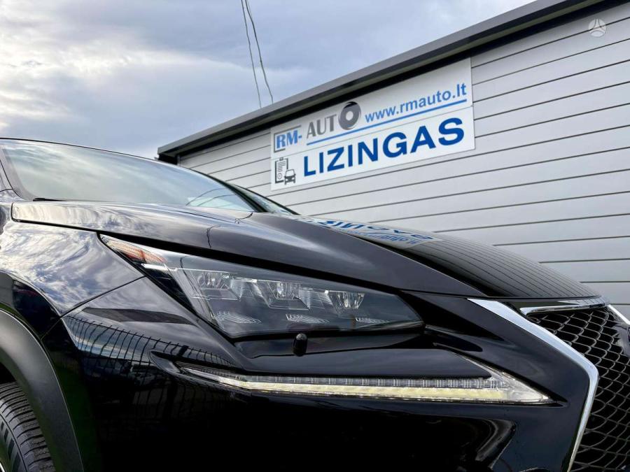 Melns Lexus NX 300h 2015 Panevēža, ar dzinēja tilpumu 2.49 L un nobraukumu 92 tūkst. km par 21800 €, foto 5 vietnē AUTOMOTO.COM.LV