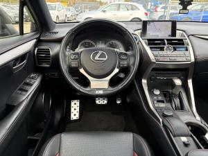 Melns Lexus NX 300h 2015 Panevēža, ar dzinēja tilpumu 2.49 L un nobraukumu 92 tūkst. km par 21800 €, foto 17 vietnē AUTOMOTO.COM.LV