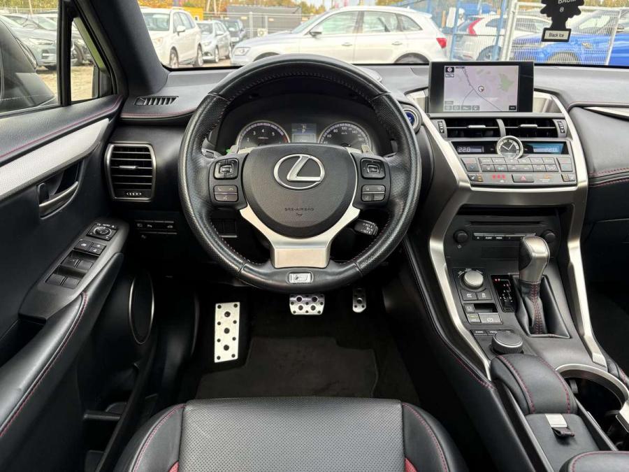 Melns Lexus NX 300h 2015 Panevēža, ar dzinēja tilpumu 2.49 L un nobraukumu 92 tūkst. km par 21800 €, foto 17 vietnē AUTOMOTO.COM.LV