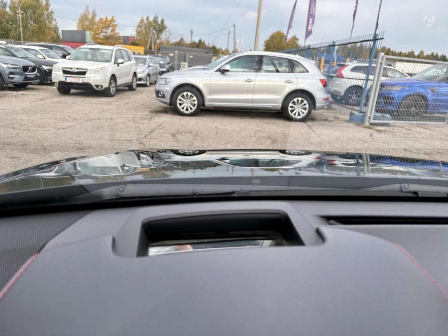 Melns Lexus NX 300h 2015 Panevēža, ar dzinēja tilpumu 2.49 L un nobraukumu 92 tūkst. km par 21800 €, foto 21 vietnē AUTOMOTO.COM.LV