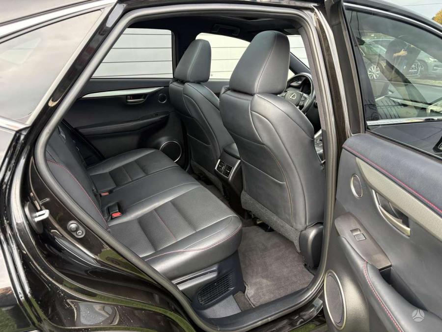 Melns Lexus NX 300h 2015 Panevēža, ar dzinēja tilpumu 2.49 L un nobraukumu 92 tūkst. km par 21800 €, foto 29 vietnē AUTOMOTO.COM.LV