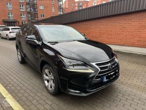 Melns Lexus NX 300h 2016 Viļņa, ar dzinēja tilpumu 2.50 L un nobraukumu 162 tūkst. km par 18500 €, foto 2 vietnē AUTOMOTO.COM.LV