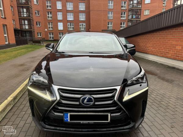 Melns Lexus NX 300h 2016 Viļņa, ar dzinēja tilpumu 2.50 L un nobraukumu 162 tūkst. km par 18500 €, foto 3 vietnē AUTOMOTO.COM.LV