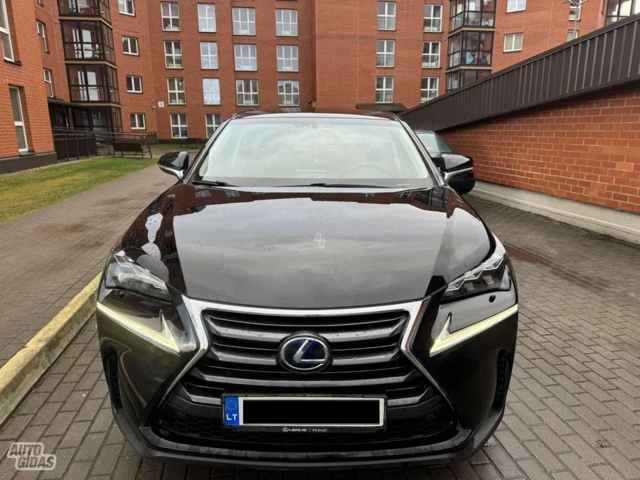 Melns Lexus NX 300h 2016 Viļņa, ar dzinēja tilpumu 2.50 L un nobraukumu 162 tūkst. km par 18500 €, foto 3 vietnē AUTOMOTO.COM.LV