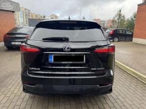 Melns Lexus NX 300h 2016 Viļņa, ar dzinēja tilpumu 2.50 L un nobraukumu 162 tūkst. km par 18500 €, foto 6 vietnē AUTOMOTO.COM.LV