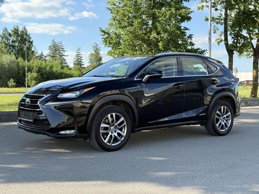 Black Lexus NX 300h 2016 in Panevezys, with an engine capacity of 2.49 L and mileage of 140 thousand km for 17200 €, photo 1 on AUTOMOTO.COM.LV