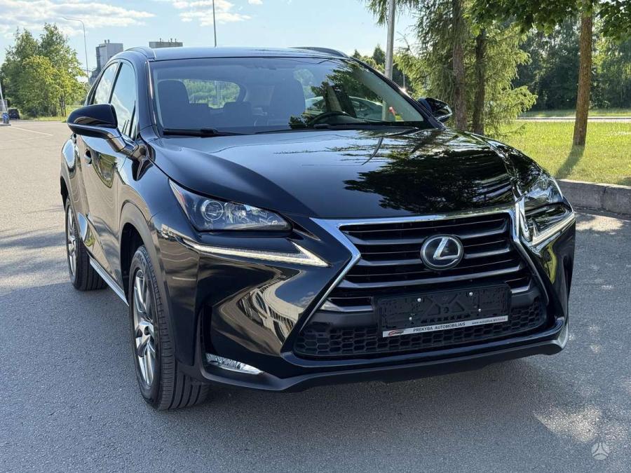 Black Lexus NX 300h 2016 in Panevezys, with an engine capacity of 2.49 L and mileage of 140 thousand km for 17200 €, photo 10 on AUTOMOTO.COM.LV