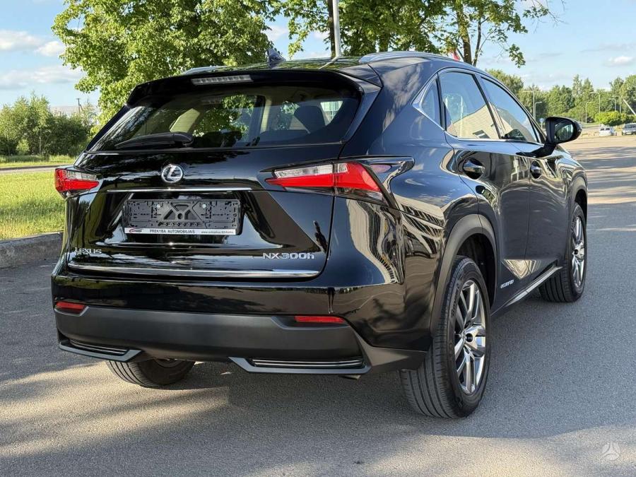 Black Lexus NX 300h 2016 in Panevezys, with an engine capacity of 2.49 L and mileage of 140 thousand km for 17200 €, photo 26 on AUTOMOTO.COM.LV