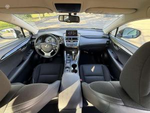 Black Lexus NX 300h 2016 in Panevezys, with an engine capacity of 2.49 L and mileage of 140 thousand km for 17200 €, photo 31 on AUTOMOTO.COM.LV
