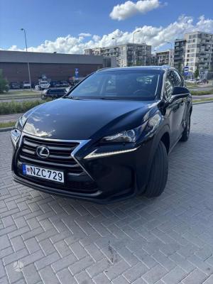 Black Lexus NX 300h 2016 in Vilnius, with an engine capacity of 2.49 L and mileage of 288 thousand km for 15300 €, photo 4 on AUTOMOTO.COM.LV