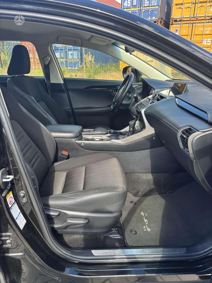 Black Lexus NX 300h 2016 in Vilnius, with an engine capacity of 2.49 L and mileage of 288 thousand km for 15300 €, photo 14 on AUTOMOTO.COM.LV