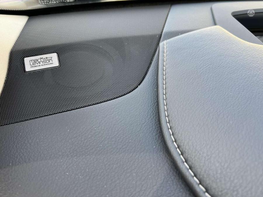 Melns Lexus NX 300h 2016 Viļņa, ar dzinēja tilpumu 2.49 L un nobraukumu 200 tūkst. km par 21600 €, foto 33 vietnē AUTOMOTO.COM.LV
