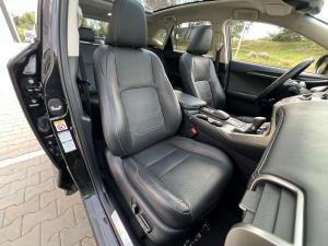 Melns Lexus NX 300h 2016 Viļņa, ar dzinēja tilpumu 2.49 L un nobraukumu 200 tūkst. km par 21600 €, foto 35 vietnē AUTOMOTO.COM.LV