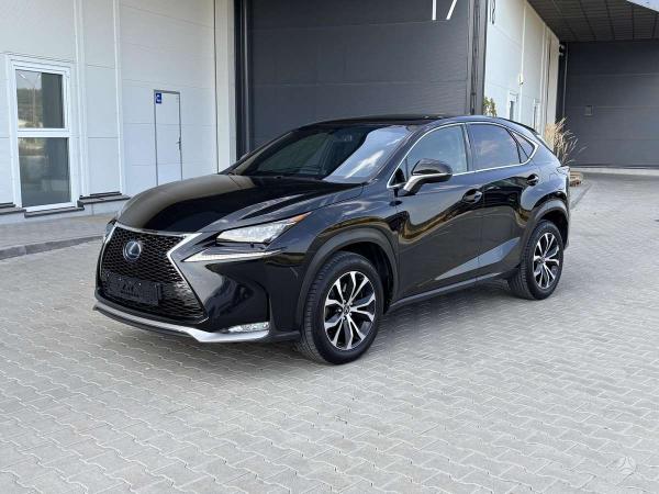 Черный Лексус NX 300h 2016 в Вильнюс, объемом двигателя 2.49 л и пробегом 196 тыс. км за 22700 €, фото 1 на AUTOMOTO.COM.LV