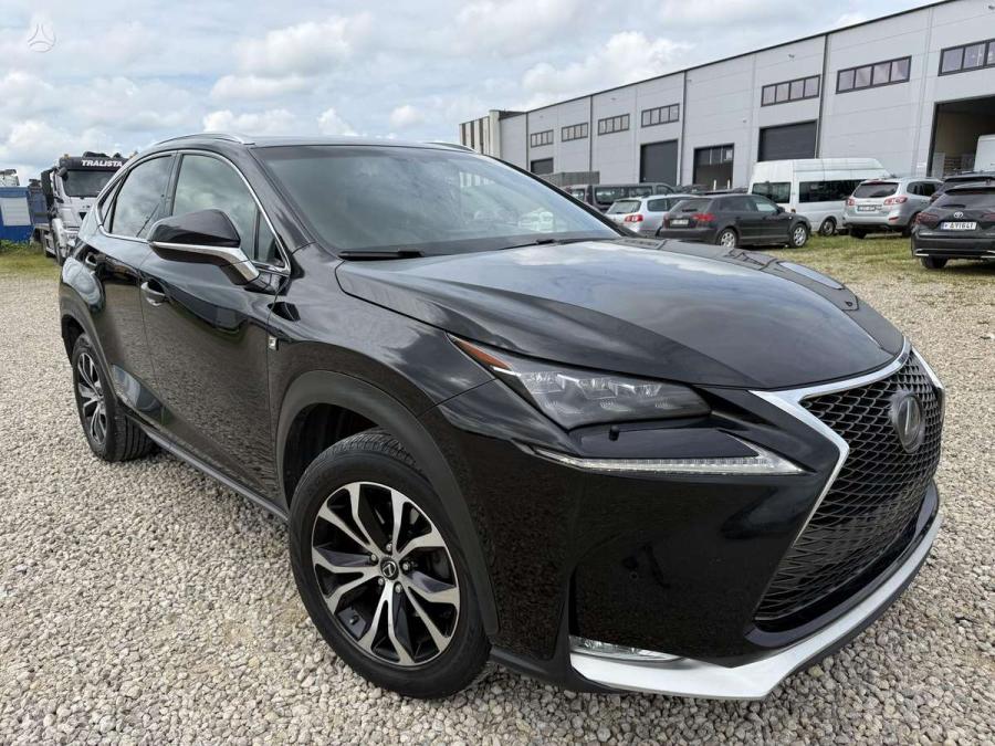 Black Lexus NX 300h 2016 in Vilnius, with an engine capacity of 2.49 L and mileage of 200 thousand km for 18900 €, photo 3 on AUTOMOTO.COM.LV