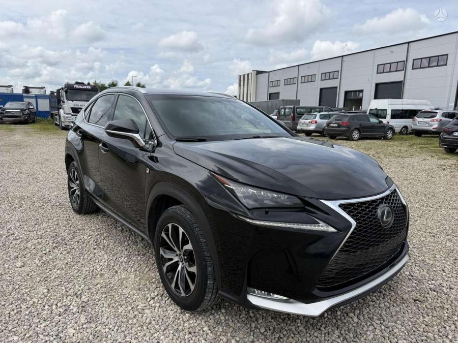 Black Lexus NX 300h 2016 in Vilnius, with an engine capacity of 2.49 L and mileage of 200 thousand km for 18900 €, photo 10 on AUTOMOTO.COM.LV