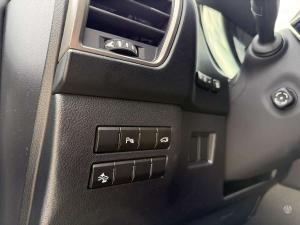 Black Lexus NX 300h 2016 in Vilnius, with an engine capacity of 2.49 L and mileage of 200 thousand km for 18900 €, photo 19 on AUTOMOTO.COM.LV