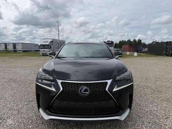 Черный Лексус NX 300h 2016 в Вильнюс, объемом двигателя 2.49 л и пробегом 201 тыс. км за 18600 €, фото 1 на AUTOMOTO.COM.LV