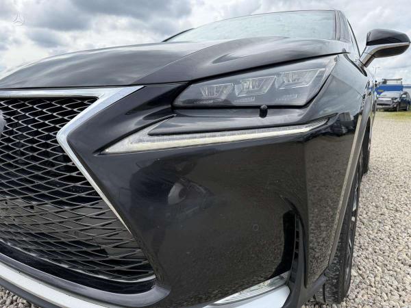 Черный Лексус NX 300h 2016 в Вильнюс, объемом двигателя 2.49 л и пробегом 201 тыс. км за 18600 €, фото 10 на AUTOMOTO.COM.LV