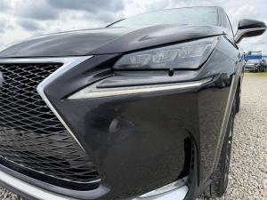Черный Лексус NX 300h 2016 в Вильнюс, объемом двигателя 2.49 л и пробегом 201 тыс. км за 18600 €, фото 11 на AUTOMOTO.COM.LV