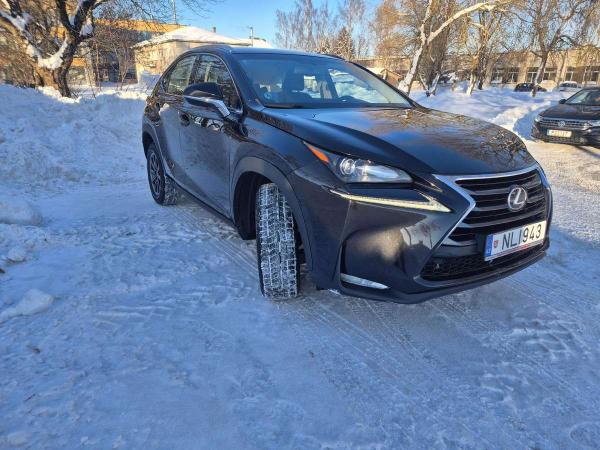 Black Lexus NX 300h 2017 in Telschi, with an engine capacity of 2.49 L and mileage of 222 thousand km for 16800 €, photo 3 on AUTOMOTO.COM.LV