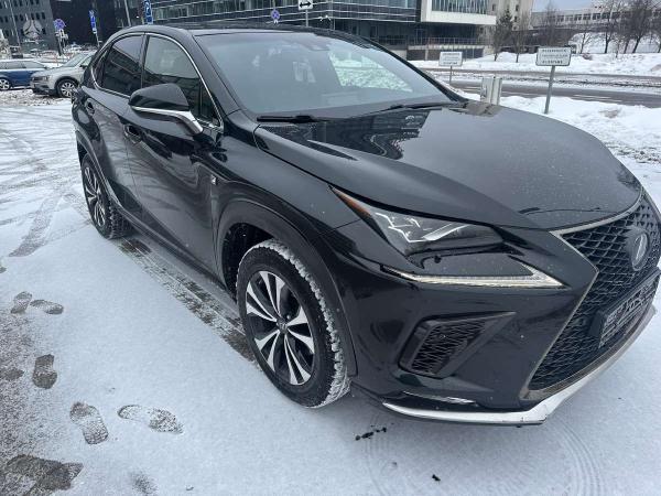 Black Lexus NX 300h 2017 in Vilnius, with an engine capacity of 2.50 L and mileage of 191 thousand km for 17750 €, photo 10 on AUTOMOTO.COM.LV