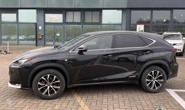Black Lexus NX 300h 2017 in Vilnius, with an engine capacity of 2.49 L and mileage of 111 thousand km for 23555 €, photo 10 on AUTOMOTO.COM.LV