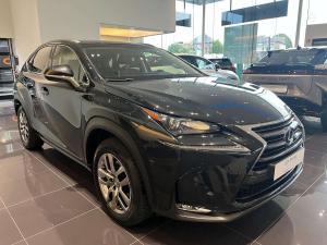Melns Lexus NX 300h 2017 Šauļi, ar dzinēja tilpumu 2.49 L un nobraukumu 91 tūkst. km par 22900 €, foto 4 vietnē AUTOMOTO.COM.LV