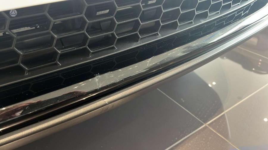 Melns Lexus NX 300h 2017 Šauļi, ar dzinēja tilpumu 2.49 L un nobraukumu 91 tūkst. km par 22900 €, foto 12 vietnē AUTOMOTO.COM.LV