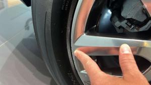 Melns Lexus NX 300h 2017 Šauļi, ar dzinēja tilpumu 2.49 L un nobraukumu 91 tūkst. km par 22900 €, foto 14 vietnē AUTOMOTO.COM.LV