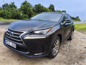 Melns Lexus NX 300h 2017 Viļņa, ar dzinēja tilpumu 2.49 L un nobraukumu 300 tūkst. km par 17500 €, foto  vietnē AUTOMOTO.COM.LV