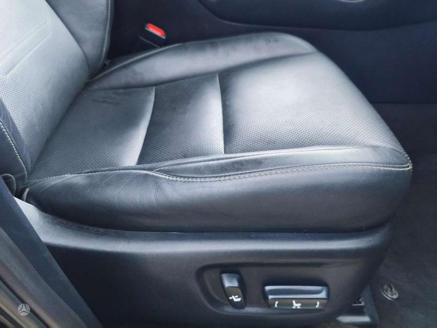 Melns Lexus NX 300h 2017 Viļņa, ar dzinēja tilpumu 2.49 L un nobraukumu 300 tūkst. km par 17500 €, foto 12 vietnē AUTOMOTO.COM.LV