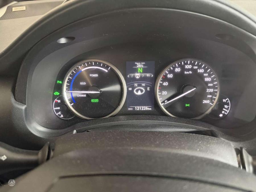 Black Lexus NX 300h 2017 in Vilnius, with an engine capacity of 2.49 L and mileage of 121 thousand km for 26000 €, photo 15 on AUTOMOTO.COM.LV