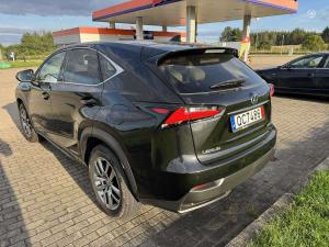 Черный Лексус NX 300h 2017 в Вильнюс, объемом двигателя 2.49 л и пробегом 64 тыс. км за 23500 €, фото 9 на AUTOMOTO.COM.LV