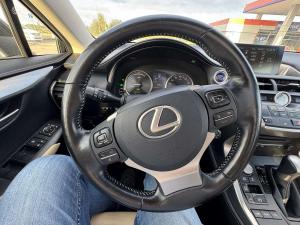 Черный Лексус NX 300h 2017 в Вильнюс, объемом двигателя 2.49 л и пробегом 64 тыс. км за 23500 €, фото 30 на AUTOMOTO.COM.LV