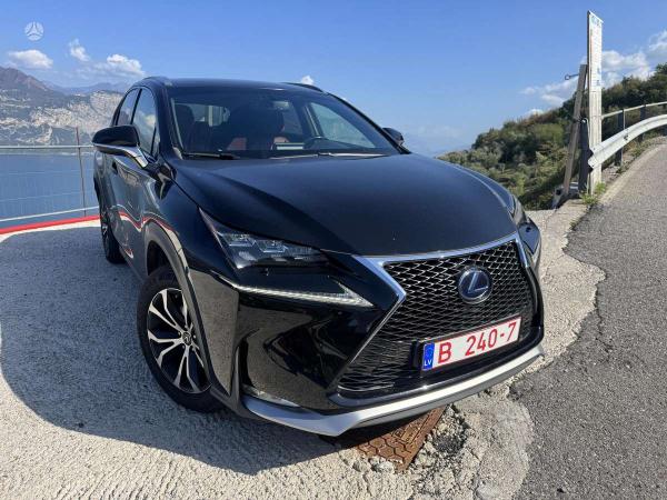Black Lexus NX 300h 2017 in Daugavpils, with an engine capacity of 2.49 L and mileage of 141 thousand km for 22500 €, photo 7 on AUTOMOTO.COM.LV