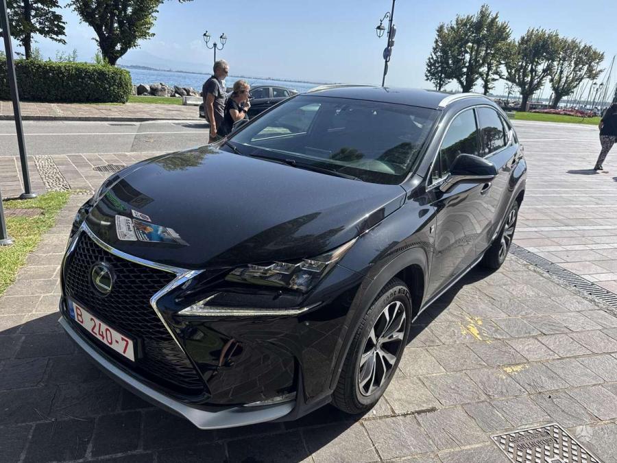 Black Lexus NX 300h 2017 in Daugavpils, with an engine capacity of 2.49 L and mileage of 141 thousand km for 22500 €, photo 32 on AUTOMOTO.COM.LV