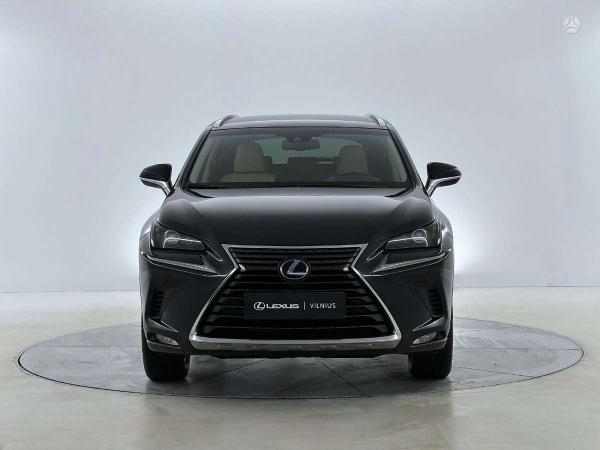Melns Lexus NX 300h 2018 Viļņa, ar dzinēja tilpumu 2.49 L un nobraukumu 120 tūkst. km par 28900 €, foto 5 vietnē AUTOMOTO.COM.LV
